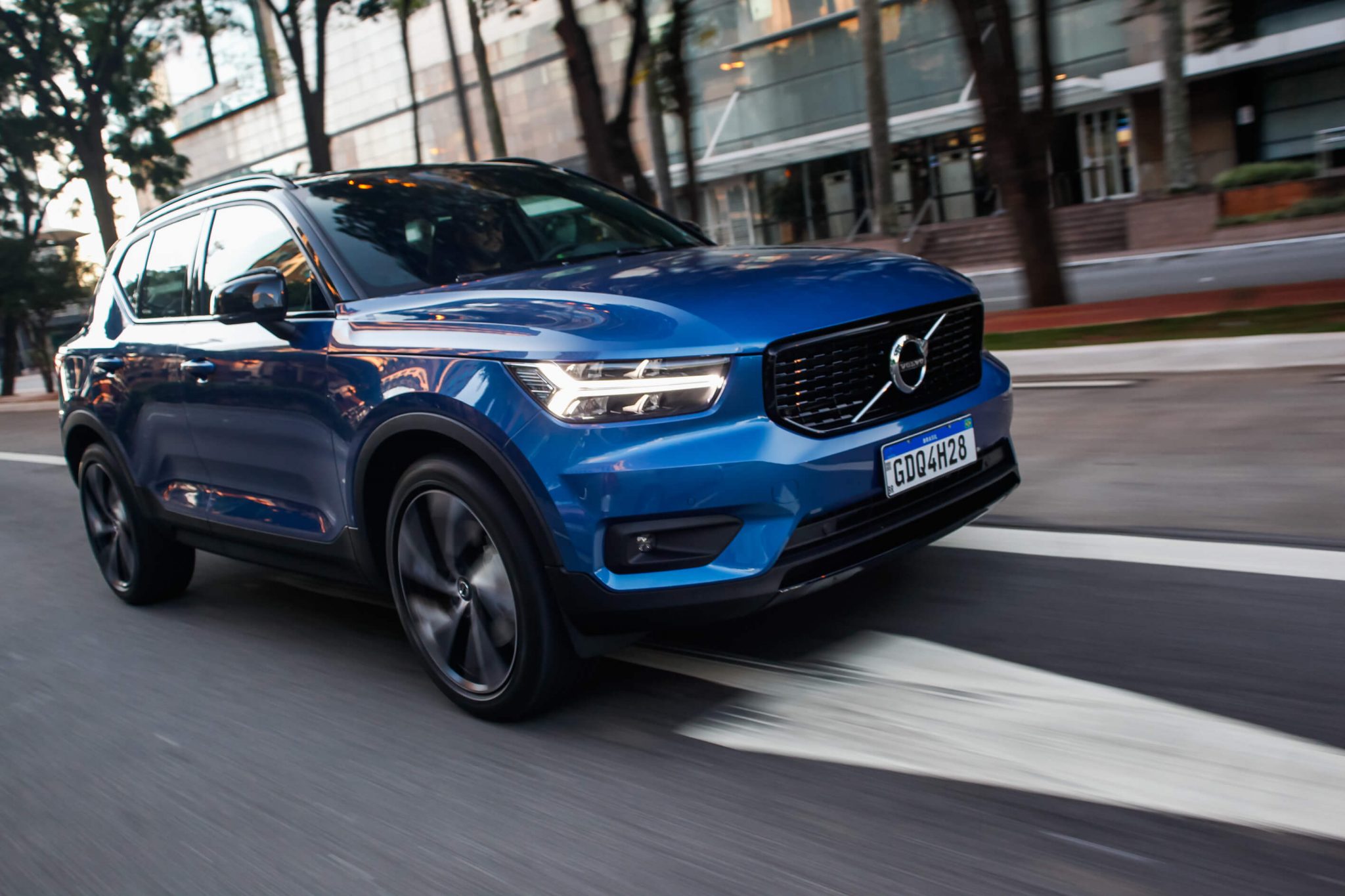 Volvo Car Brasil apresenta o XC40 Plug-In Hybrid, seu novo SUV híbrido ...