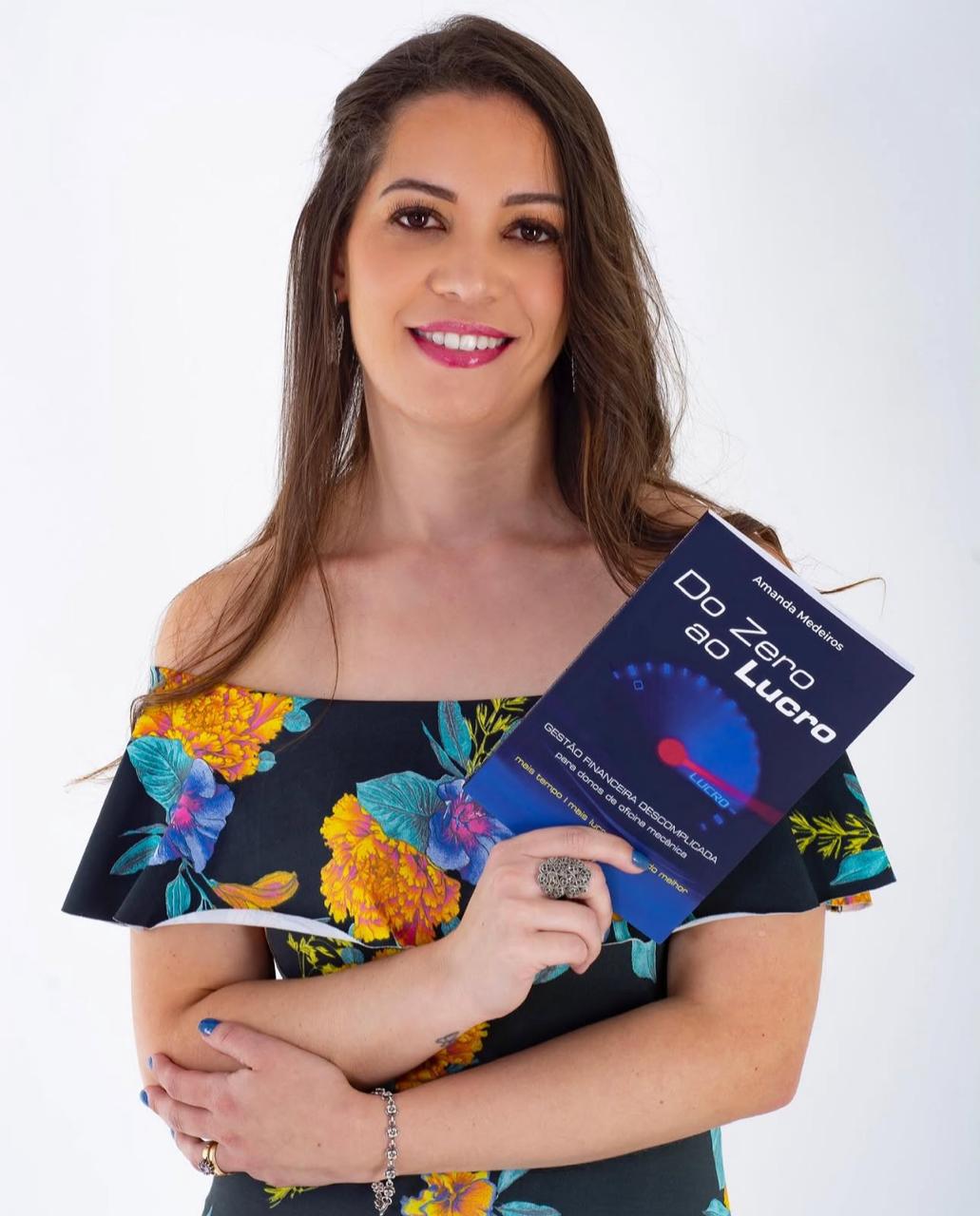 Amanda Medeiros lança seu livro sobre gestão de oficinas mecânicas em ...