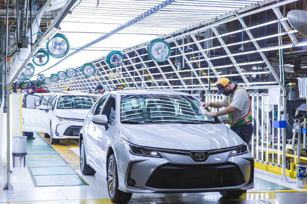 68 anos de Toyota no Brasil: Corolla, Hilux e Hilux SW4 lideram buscas ...